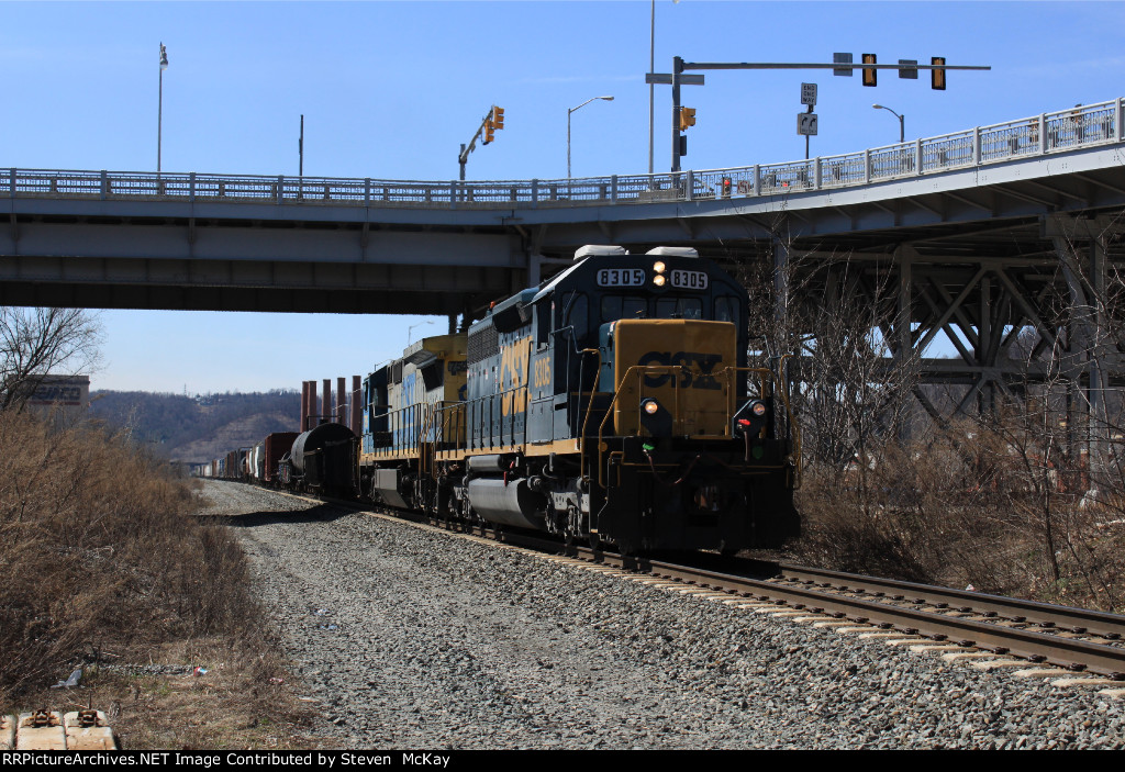CSX 8305